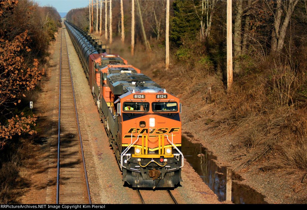 BNSF 8124 8173 5708 CSX Train K044 Crude Oil Loads